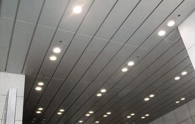 Demountable U Strip Aluminum Metal Ceiling Square Edge Plain Pattern