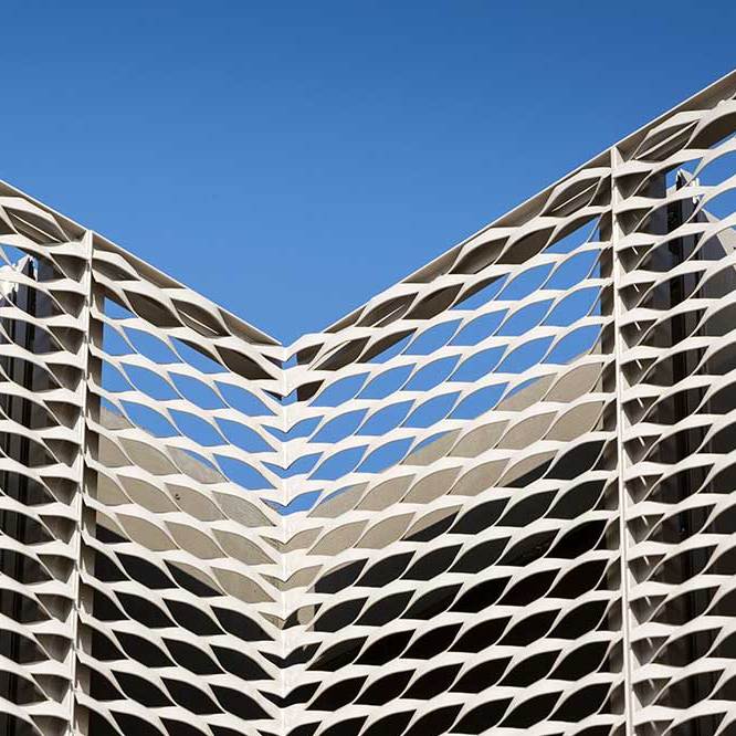 Facade Expanded Exterior Wall Mesh Panel 2.35mm Thick Aluminum Alloy